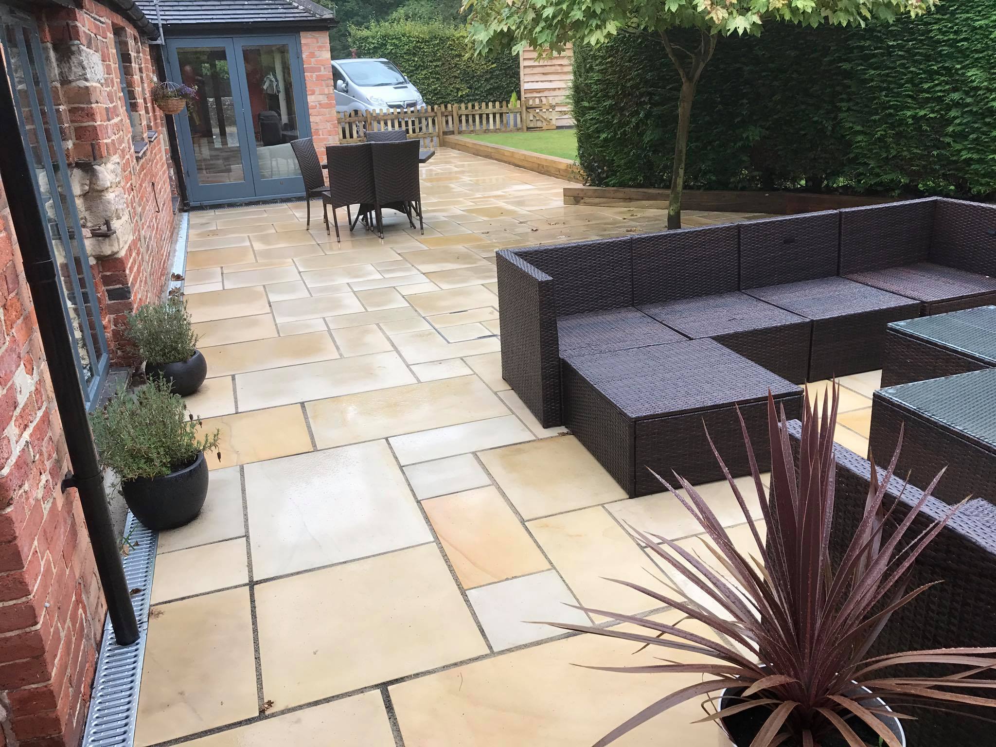 NRT Developments | Bespoke Landscaping, Groundworks & Refurbs